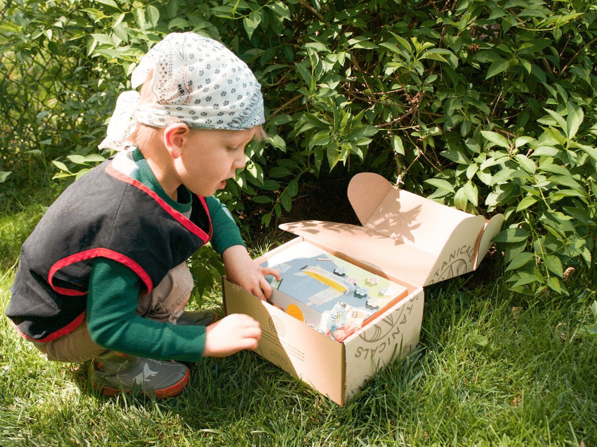 7 Ideas for an Exciting Treasure Hunt - Our Days Outside
