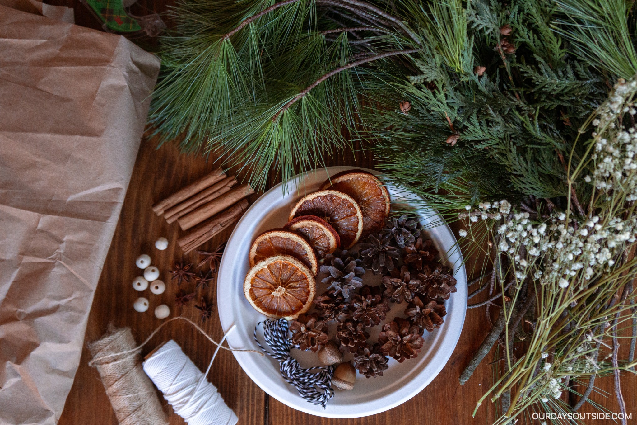 4 Christmas Gift Wrapping Ideas Using Nature - Our Days Outside